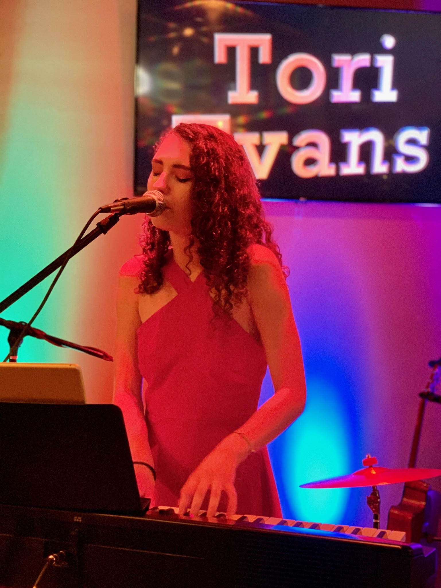 Live Music- Tori Evans - Buddy Boy Fine Barbeque